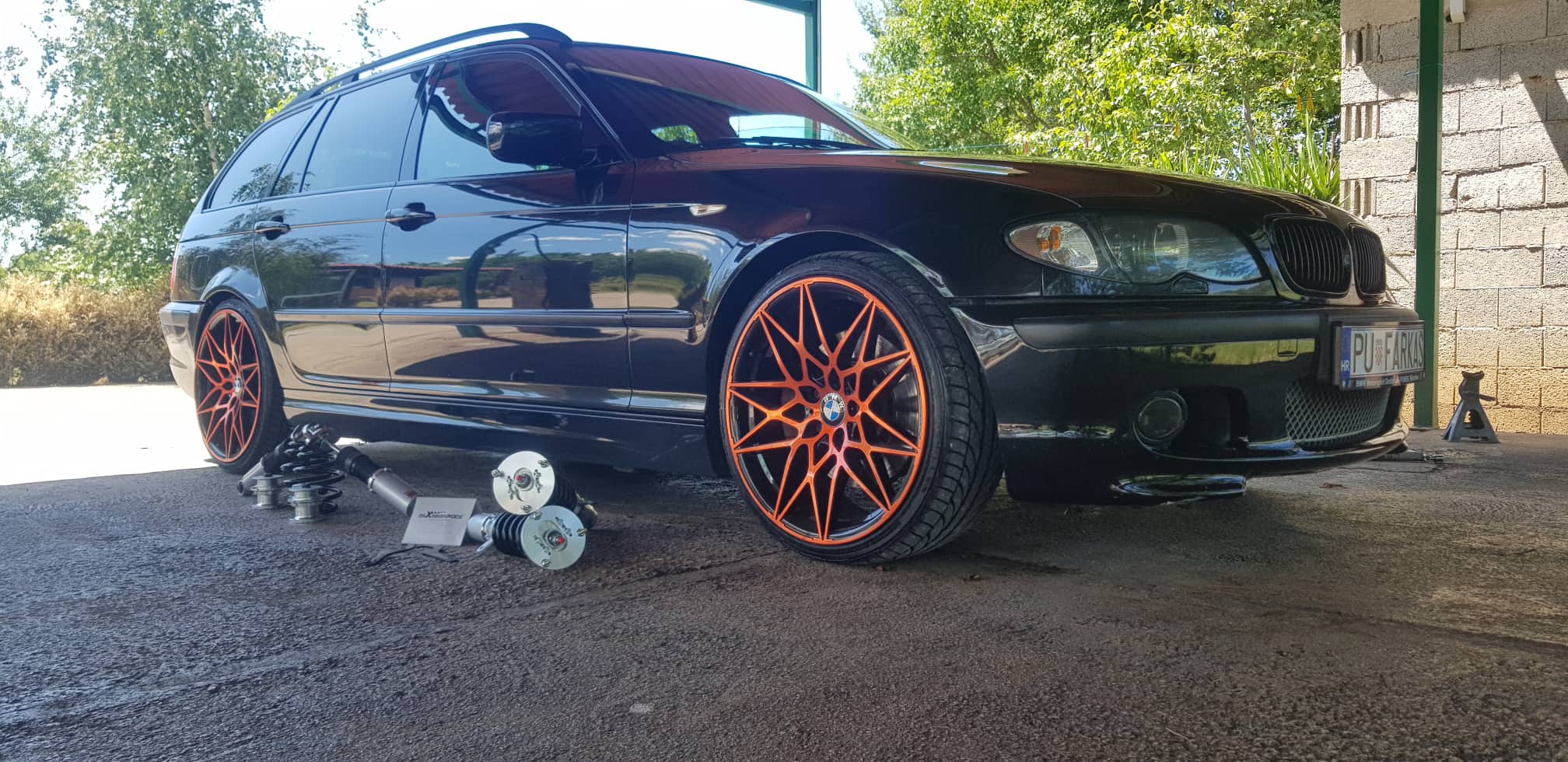 The Race Engineering Development's BMW E36 Touring - MaXpeedingRods Blog